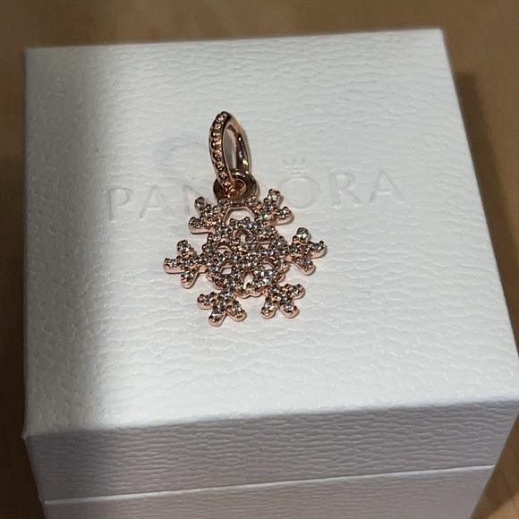Pandora | Jewelry | Pandora Rose Sparkling Snowflake | Poshmark